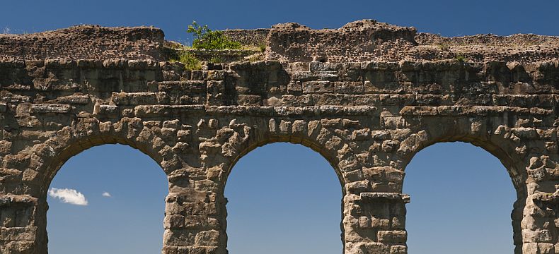 Římské fontánky a pítka: Nebojte se mít žízeň | Magazín Radynacestu.cz