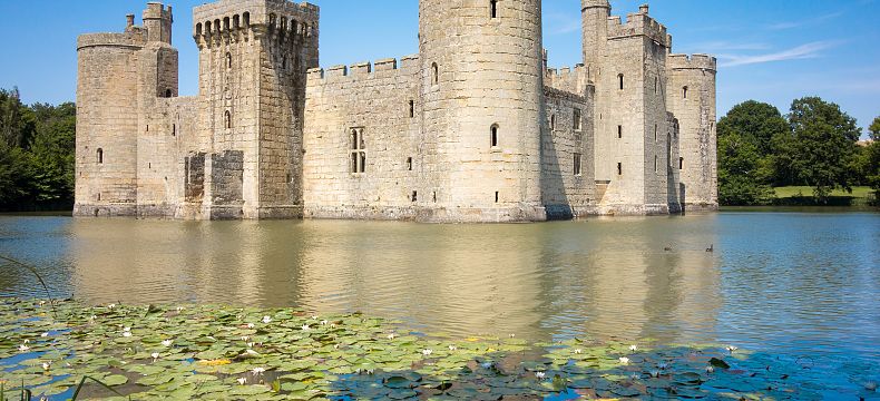 Bodiam Castle: jedna z nejnavštěvovanějších památek Anglie | Magazín ...