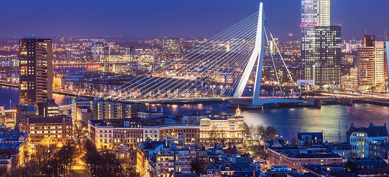 Erasmův most: symbol Rotterdamu, kterému se přezdívá Labuť | Magazín ...